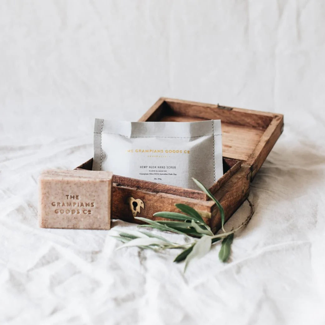 Hemp Husk Hand Scrub | Lemongrass & Basil – Penny & Reiby